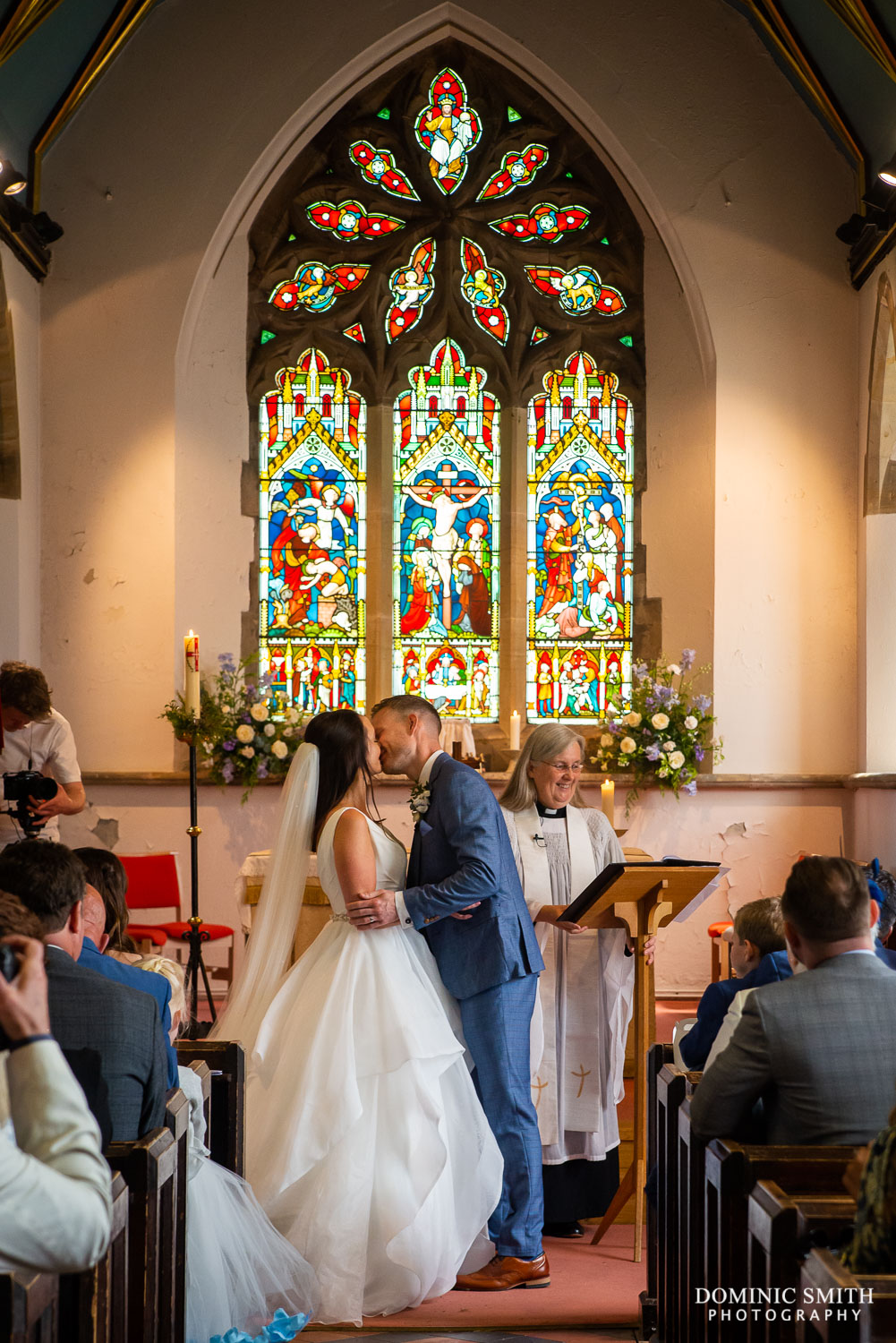 Sneak Peek Photos from the Wedding of Lucy and Daniel at Holy Innocents ...